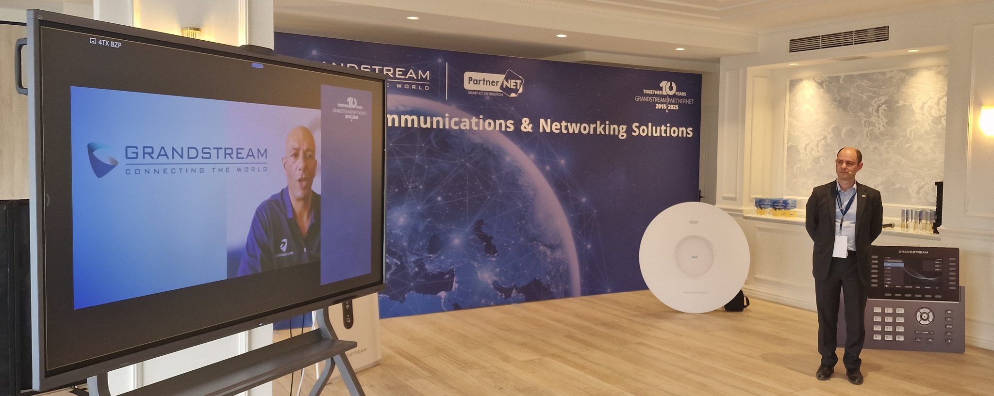 H PartnerNET γιόρτασε τα 10 χρόνια συνεργασίας με την Grandstream σε ...